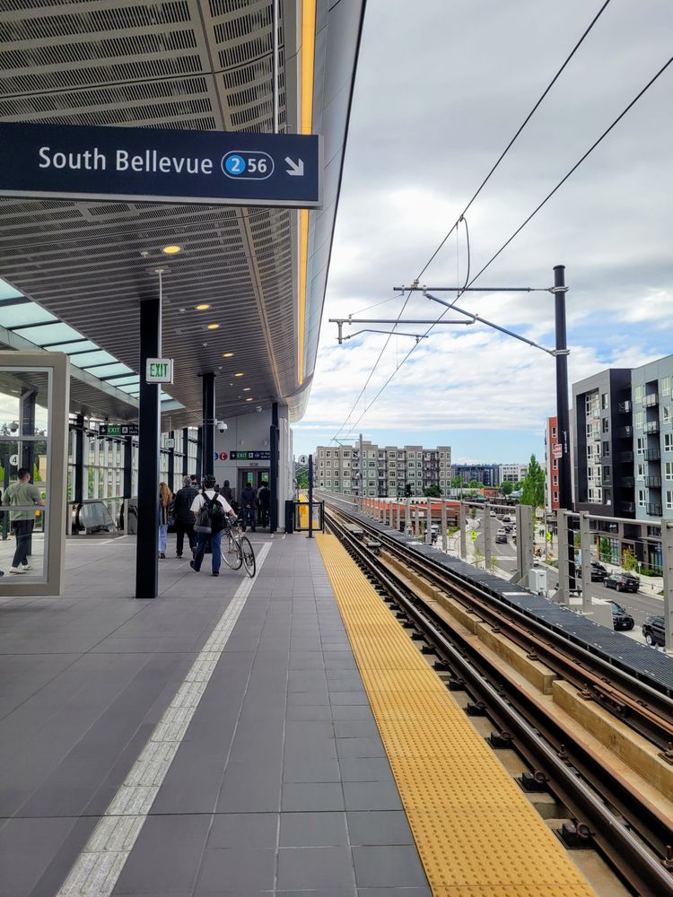 DOWNTOWN REDMOND STATION - Updated April 2026 - 10 Photos - 16620 NE ...