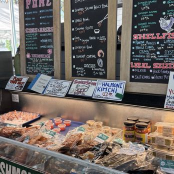 SEATTLE FISH GUYS - Updated October 2025 - 3238 Photos & 1348 Reviews ...