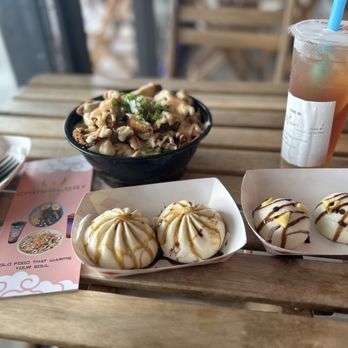 CHOWOLOGY: ASIAN KITCHEN - Updated April 2025 - 439 Photos & 184 ...