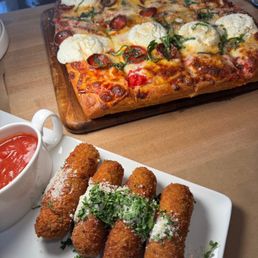 STRIVE KITCHEN + BAR - Updated June 2025 - 81 Photos & 34 Reviews - 383 ...