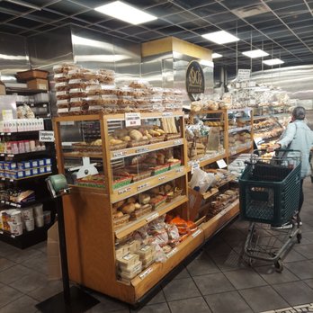 IAVARONE BROS QUALITY FOODS - Updated December 2024 - 699 Photos & 305 ...