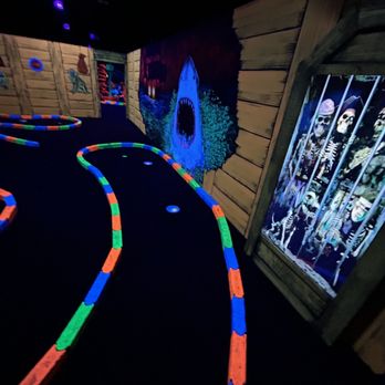 BIRDIE’S LINKS & DRINKS - Updated May 2025 - 10 Photos & 13 Reviews ...