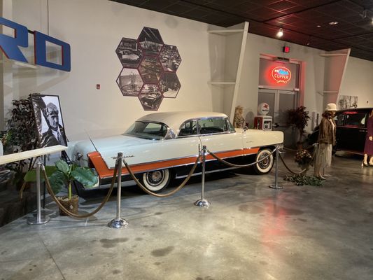 NATIONAL PACKARD MUSEUM - Updated July 2025 - 126 Photos - 1899 ...
