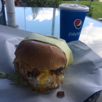 BURGER BELLY - Updated April 2025 - 70 Photos & 112 Reviews - 1079 ...