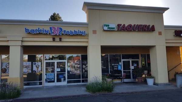 TWO PESOS TAQUERIA - 76 Photos & 152 Reviews - 1452 Pollard Rd, Los ...