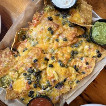 MEWS TAVERN - Updated July 2025 - 493 Photos & 659 Reviews - 456 Main ...