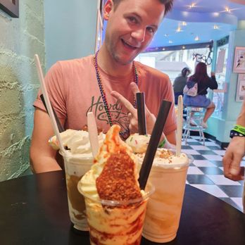 GREAT SHAKES - Updated July 2024 - 2277 Photos & 1841 Reviews - 160 S ...