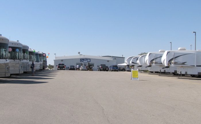 OLATHE FORD RV CENTER - 25 Reviews - RV Dealers - 19310 S Gardner Rd ...