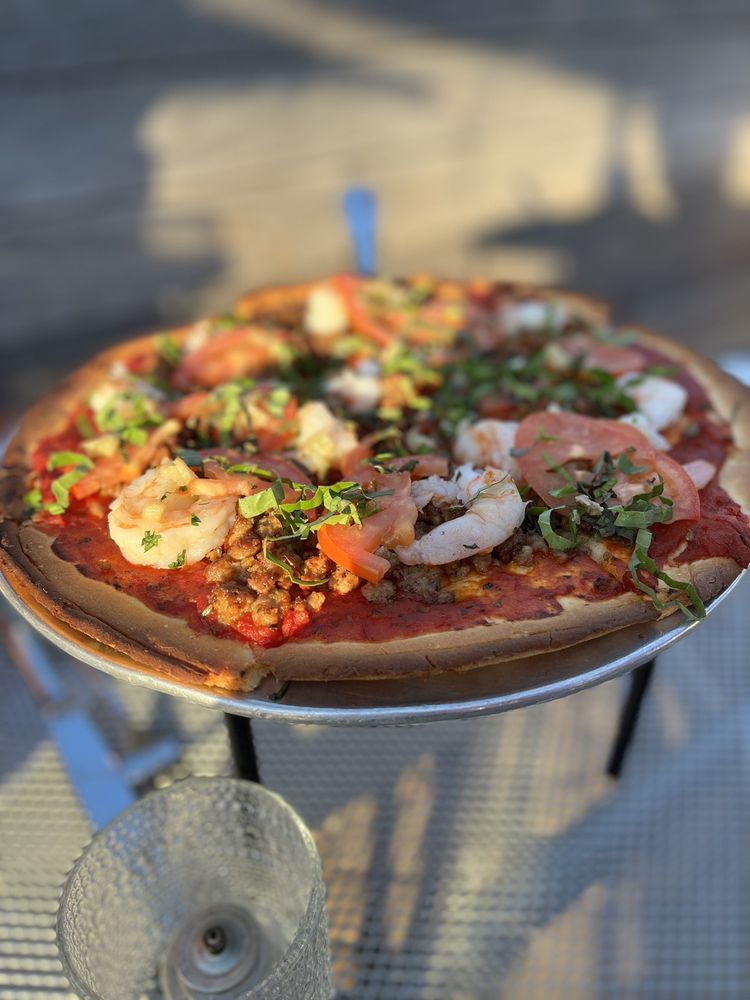 MINO’S - Updated August 2025 - 373 Photos & 200 Reviews - 985 Green Bay ...