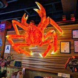 SURFING CRAB - Updated June 2026 - 355 Photos & 266 Reviews - 202 E Via ...
