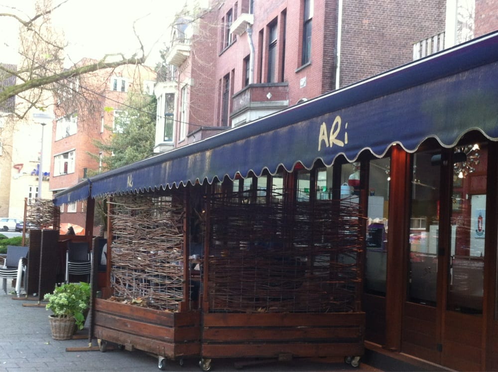 CAFÉ ARI - Updated September 2024 - 10 Reviews - Nieuwe Binnenweg 142-A ...