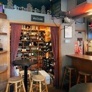 DUNDEE CORK AND BOTTLE - 18 Photos & 63 Reviews - 614 N 50th St, Omaha ...