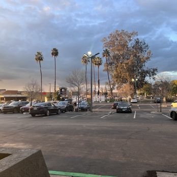 TESLA SUPERCHARGER - BAKERSFIELD - Updated December 2025 - 13 Photos ...