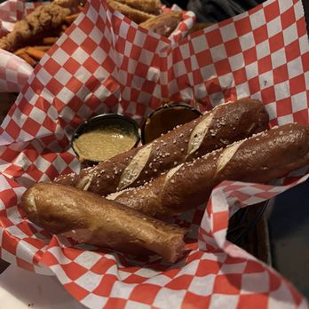 THE HOG WALLOW PUB - Updated December 2024 - 124 Photos & 234 Reviews ...