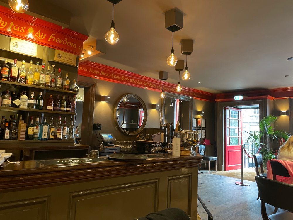 THE MAGNUM RESTAURANT AND BAR - 32 Photos & 26 Reviews - 1 Albany ...