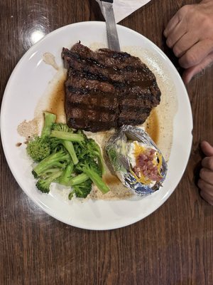 RED RIVER SEAFOOD AND STEAKHOUSE - Updated December 2025 - 42 Photos ...