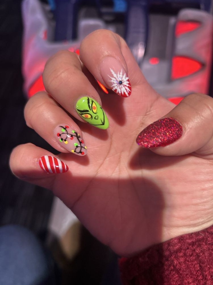 EZ NAILS - Updated December 2025 - 393 Photos & 204 Reviews - 1854 A St ...