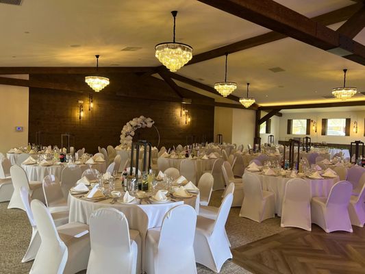 SIGNATURE BARN BANQUET HALL - Updated December 2025 - 8831 W 143rd St ...