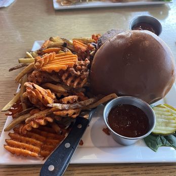 REPUBLIC GASTROPUB - Updated November 2025 - 483 Photos & 506 Reviews ...