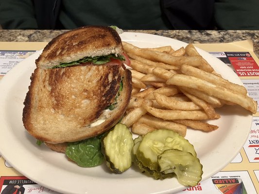 THE COPPERLINE EATERY - 50 Photos & 106 Reviews - 409 Broadway St ...