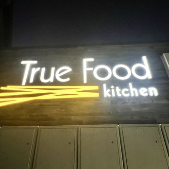 TRUE FOOD KITCHEN - Updated December 2025 - 2351 Photos & 1400 Reviews ...