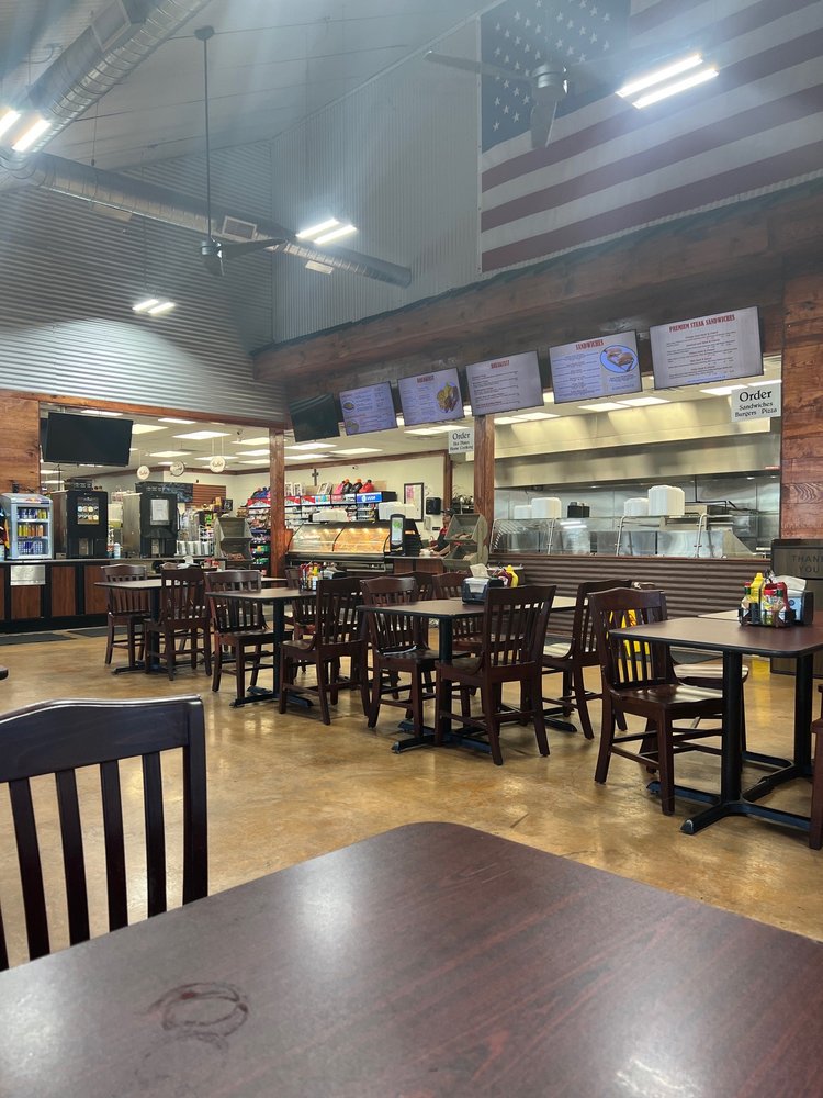 THE SOUTHERN CHEF - Updated October 2025 - 2305 S Caraway Rd, Jonesboro ...