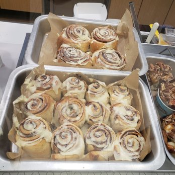 CINNABON - Updated May 2024 - 13 Photos - 1 American Dream Way, East ...