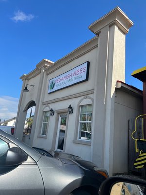 VEGAN-ISH VIBES - Updated December 2025 - 86 Photos & 44 Reviews - 4608 ...