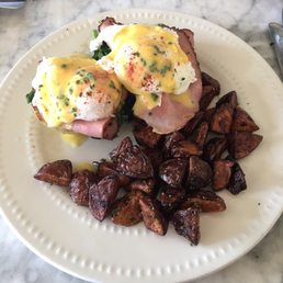 LUNA - Updated December 2025 - 614 Photos & 478 Reviews - 5620 S Perry ...