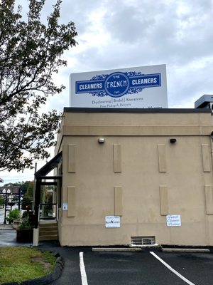 FRENCH CLEANERS - Updated October 2025 - 34 Photos & 46 Reviews - 935 ...