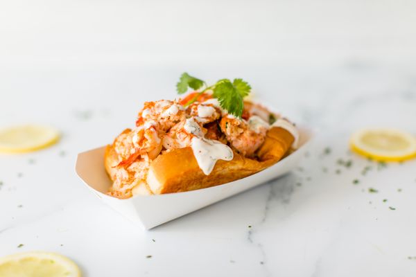 DOCK LOCAL-PLANO - Updated May 2024 - 144 Photos & 84 Reviews - 7800 ...