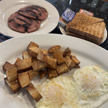 GEETS DINER & BAR - Updated December 2025 - 132 Photos & 112 Reviews ...