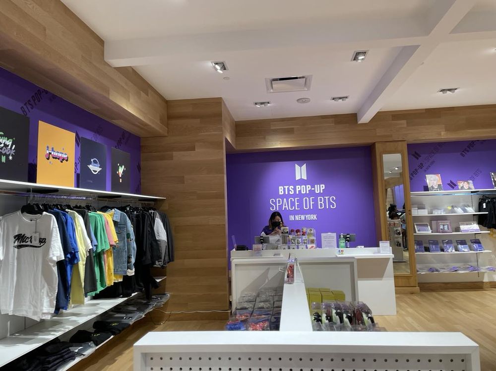 BTS POP-UP SPACE OF BTS - Updated October 2025 - 32 Photos - 20 Hudson ...