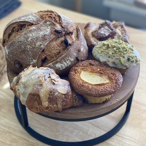 SEED BAKERY - 560 Photos & 461 Reviews - 942 E Washington Blvd ...