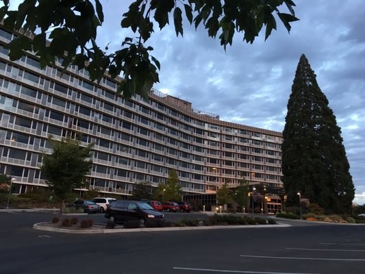 ROGUE VALLEY MANOR - Updated October 2025 - 26 Photos & 12 Reviews ...