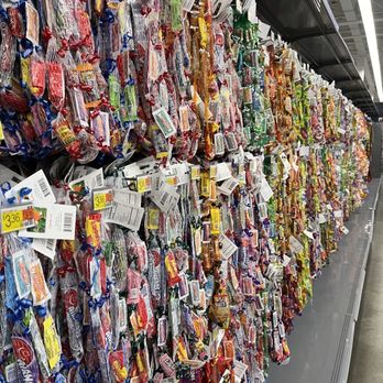 WALMART - Updated May 2024 - 2087 Photos & 844 Reviews - 700 Keeaumoku ...