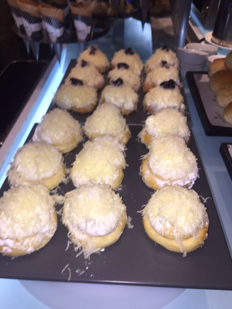 HEAT - 126 Photos & 18 Reviews - Edsa Shangri-la Hotel, Ortigas Center ...