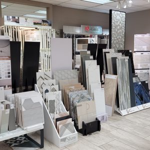 417 OUTLET - Updated December 2025 - 10 Photos - 1825 W Grand St, Springfield, Missouri ...