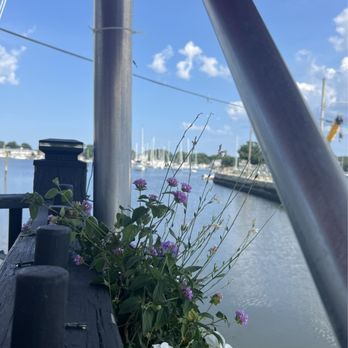 WICKFORD ON THE WATER - Updated August 2024 - 274 Photos & 271 Reviews ...