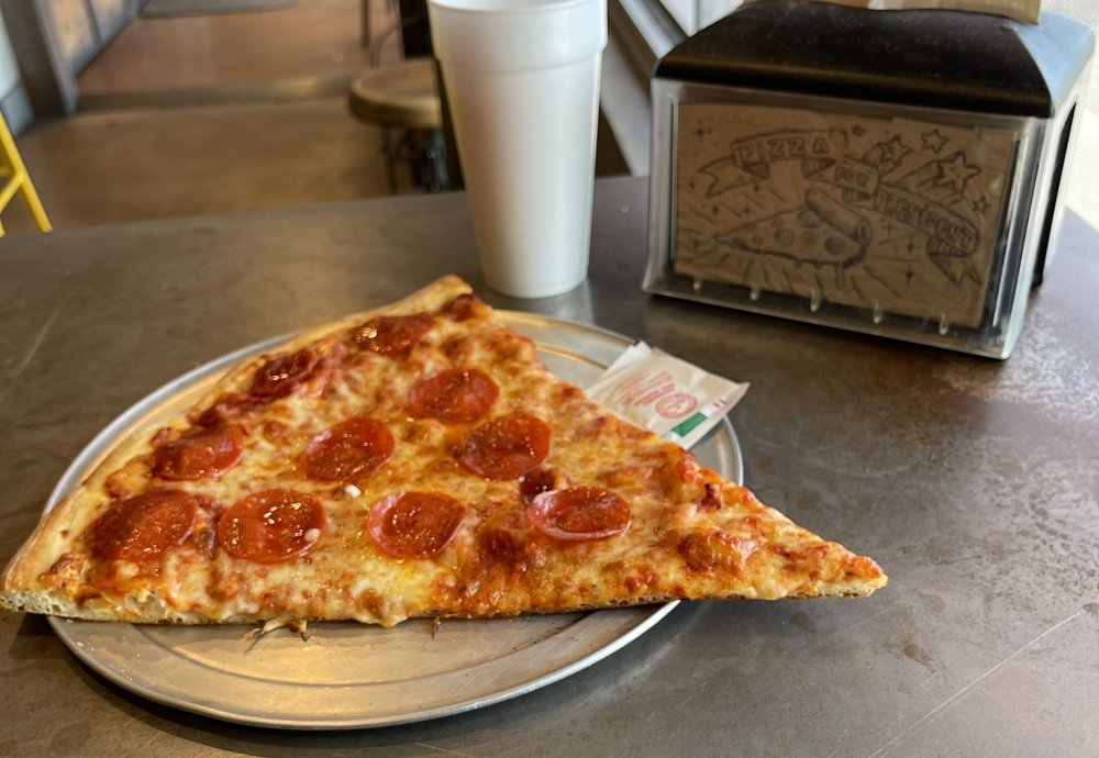 UPPER CRUST PIZZA - Updated August 2025 - 125 Photos & 240 Reviews ...