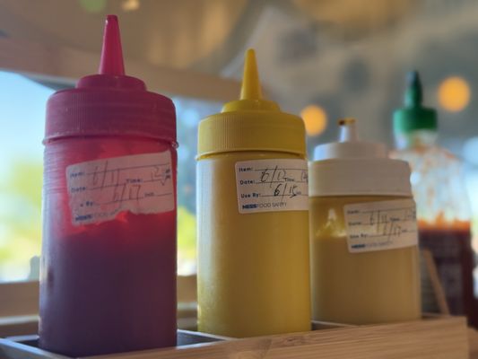 MOCHINUT - RENO - Updated December 2025 - 261 Photos & 98 Reviews ...