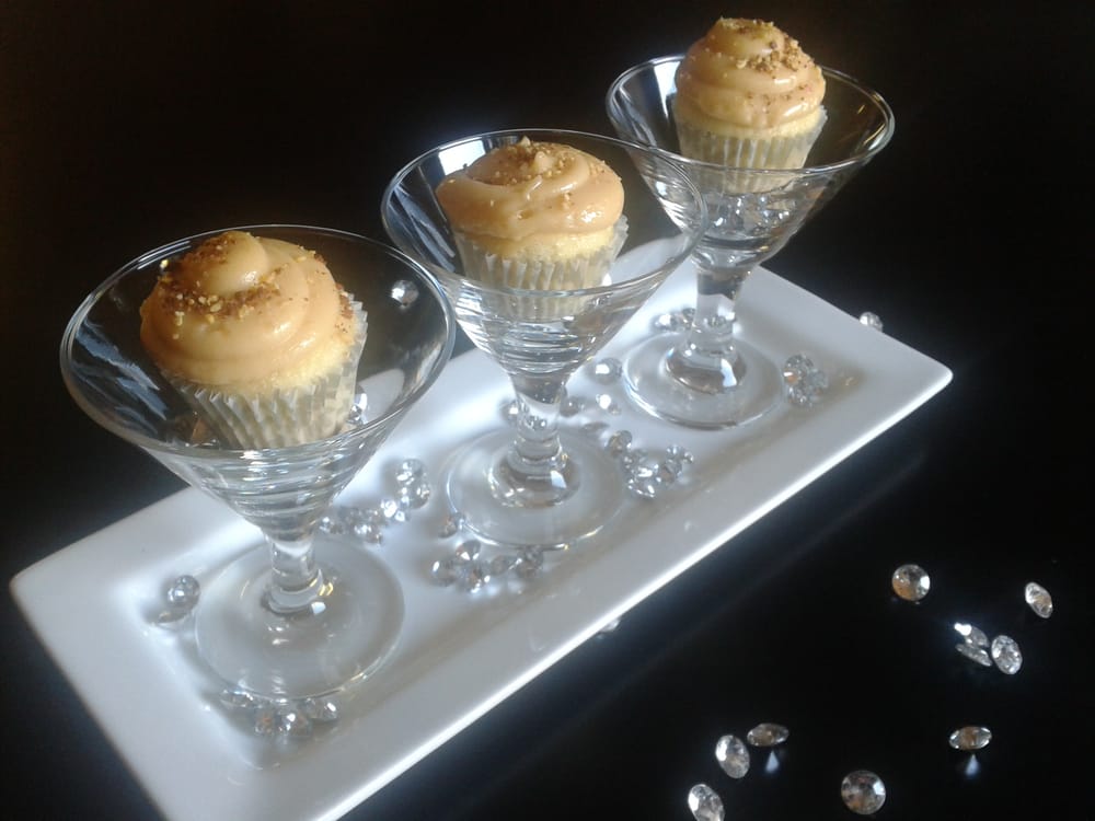 HAPPY HOUR CUPCAKES - Updated March 2026 - 4114 E Union Hills Dr ...