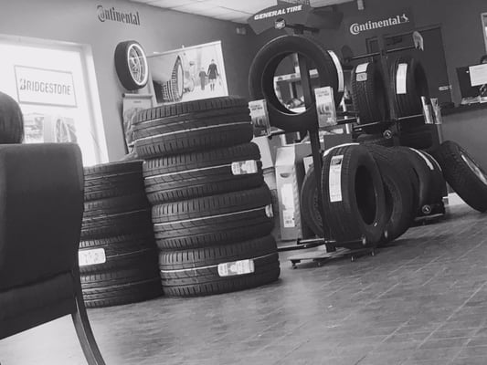 FISHKILL TIRE & AUTO REPAIR - Updated December 2025 - 29 Photos & 75 ...