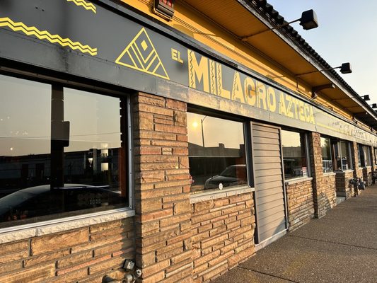 EL MILAGRO AZTECA - Updated October 2025 - 464 Photos & 292 Reviews ...