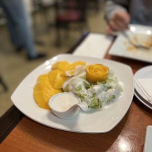 BURBANK’S HOUSE OF HOBBIES - Updated July 2025 - 127 Photos & 224 ...