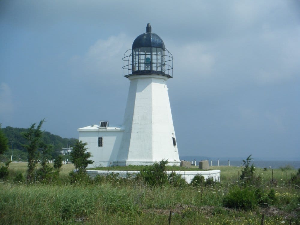 PRUDENCE ISLAND HIKING TRAILS - Updated July 2025 - 19 Photos ...