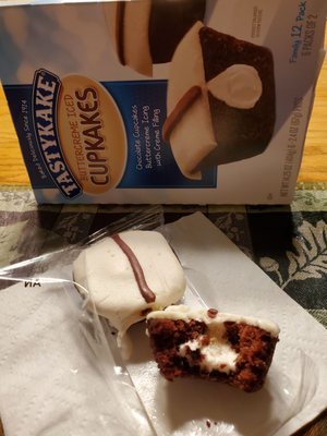 TASTYKAKE - Updated August 2024 - 25 Photos & 68 Reviews - 3 Crescent ...