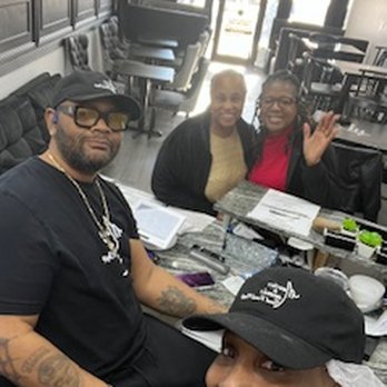 MUNCHES & MANERVA’S SOUL FOOD CAFE - Updated June 2024 - 33 Photos & 18 ...