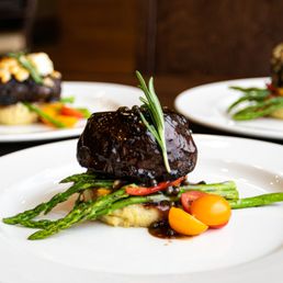 13MOONS RESTAURANT - Updated March 2025 - 263 Photos & 127 Reviews ...