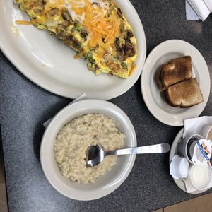 TOPS CAFE - 27 Photos & 44 Reviews - 718 Wynnewood Village Shp Ctr ...